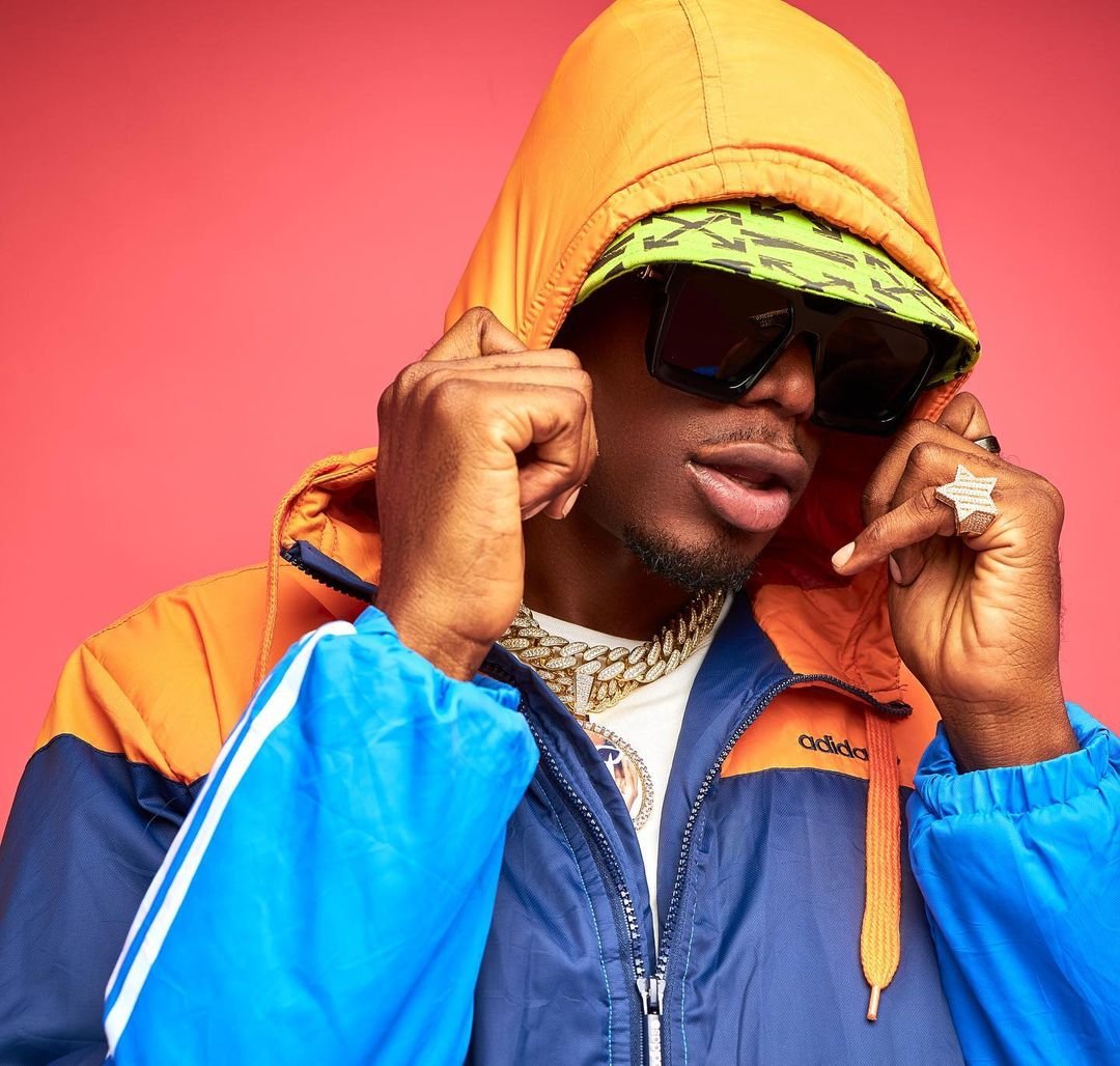 Tea with E.L - What You Should Know About the Ghanaian Artist - District234